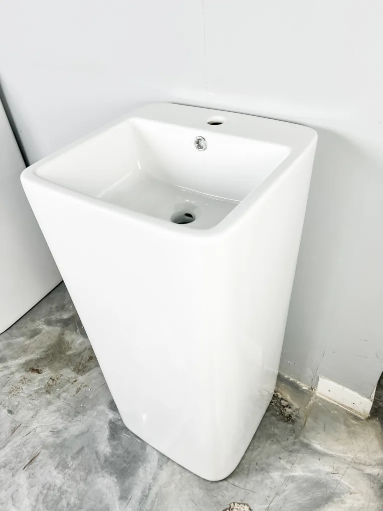 Free Standing Basin - Dunn's